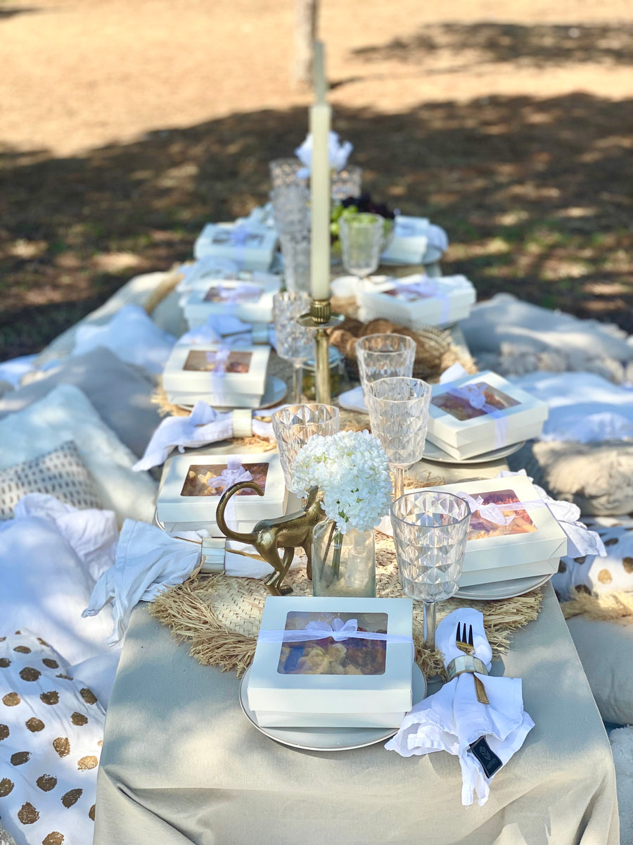 Best Hen Party Themes in Ibiza – Straws 'n Berries Picnics